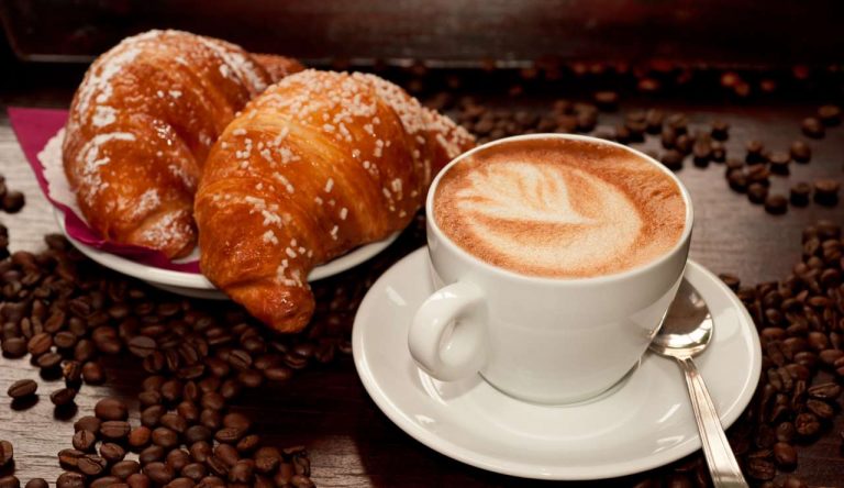 Mangiare il cornetto del bar ingrassa? Finalmente la vera risposta ...