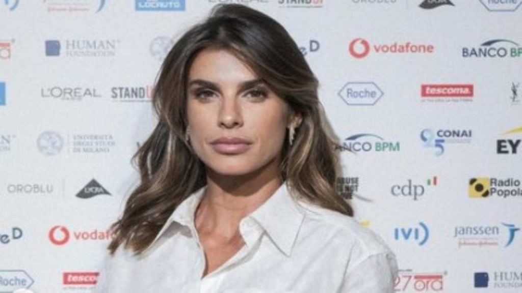 Elisabetta Canalis lifting senza bisturi ne punturine, ecco il suo ...